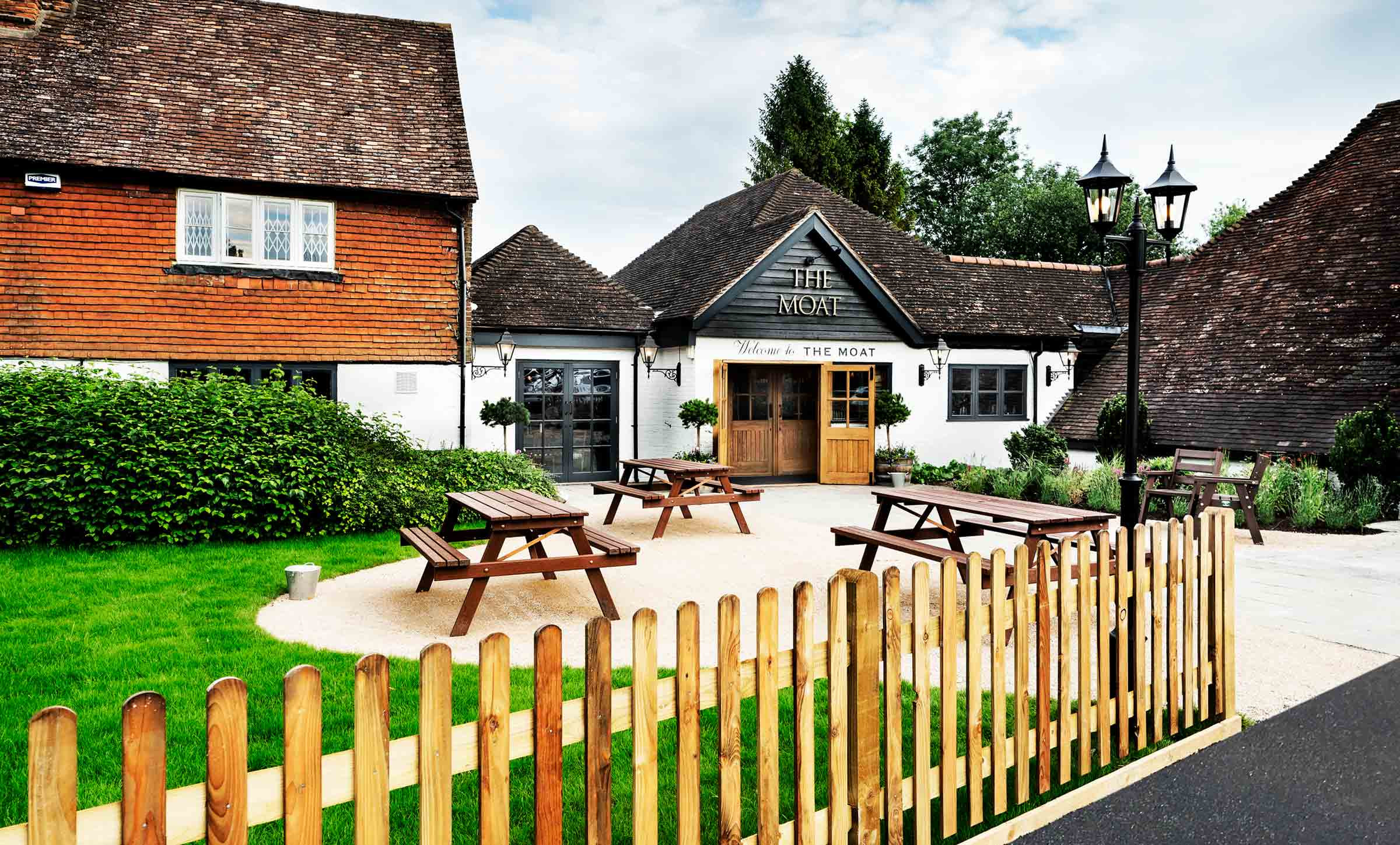 The Moat Wrotham | See the Pub | The Moat